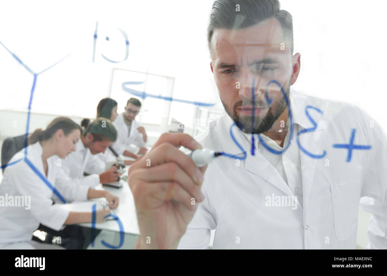 Scientist virtual chemical formula hi-res stock photography and images ...