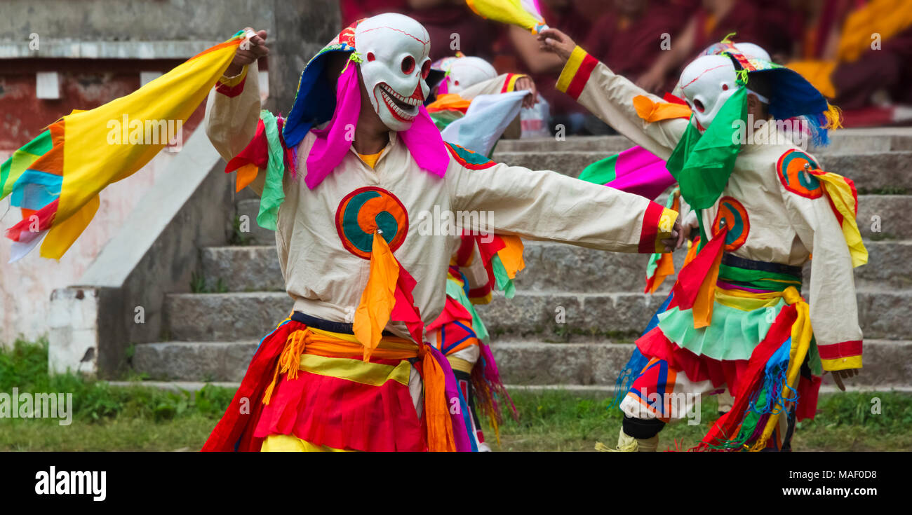 Tibetan mask hi-res stock photography and images - Alamy