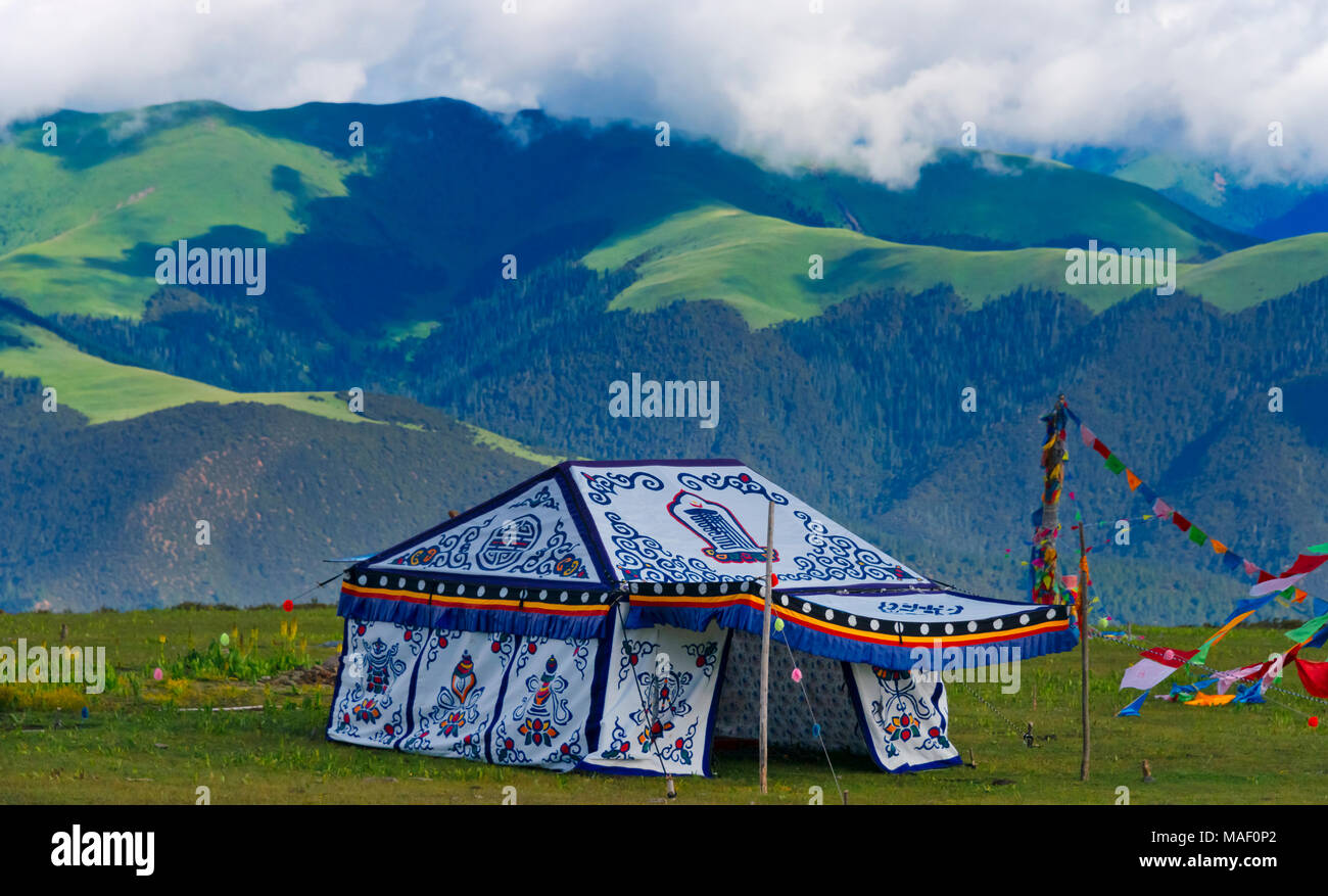 Western sichuan scenery hi-res stock photography and images - Alamy