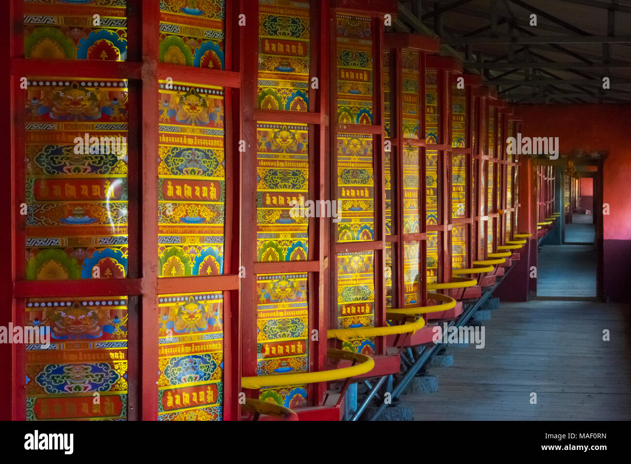 Praying inside temple hi-res stock photography and images - Alamy