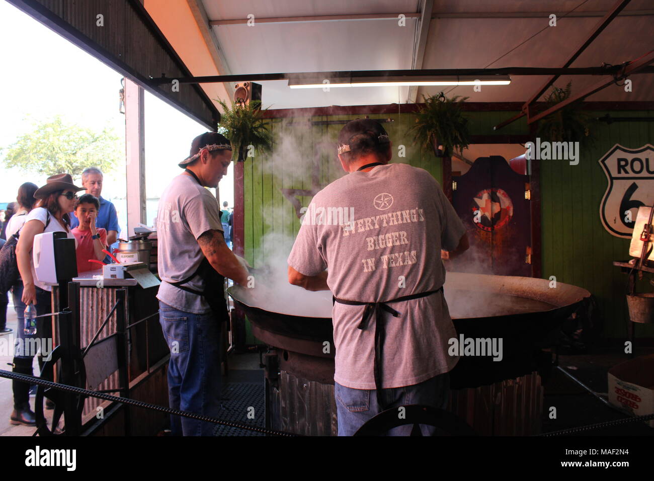 Concession food hi-res stock photography and images - Alamy