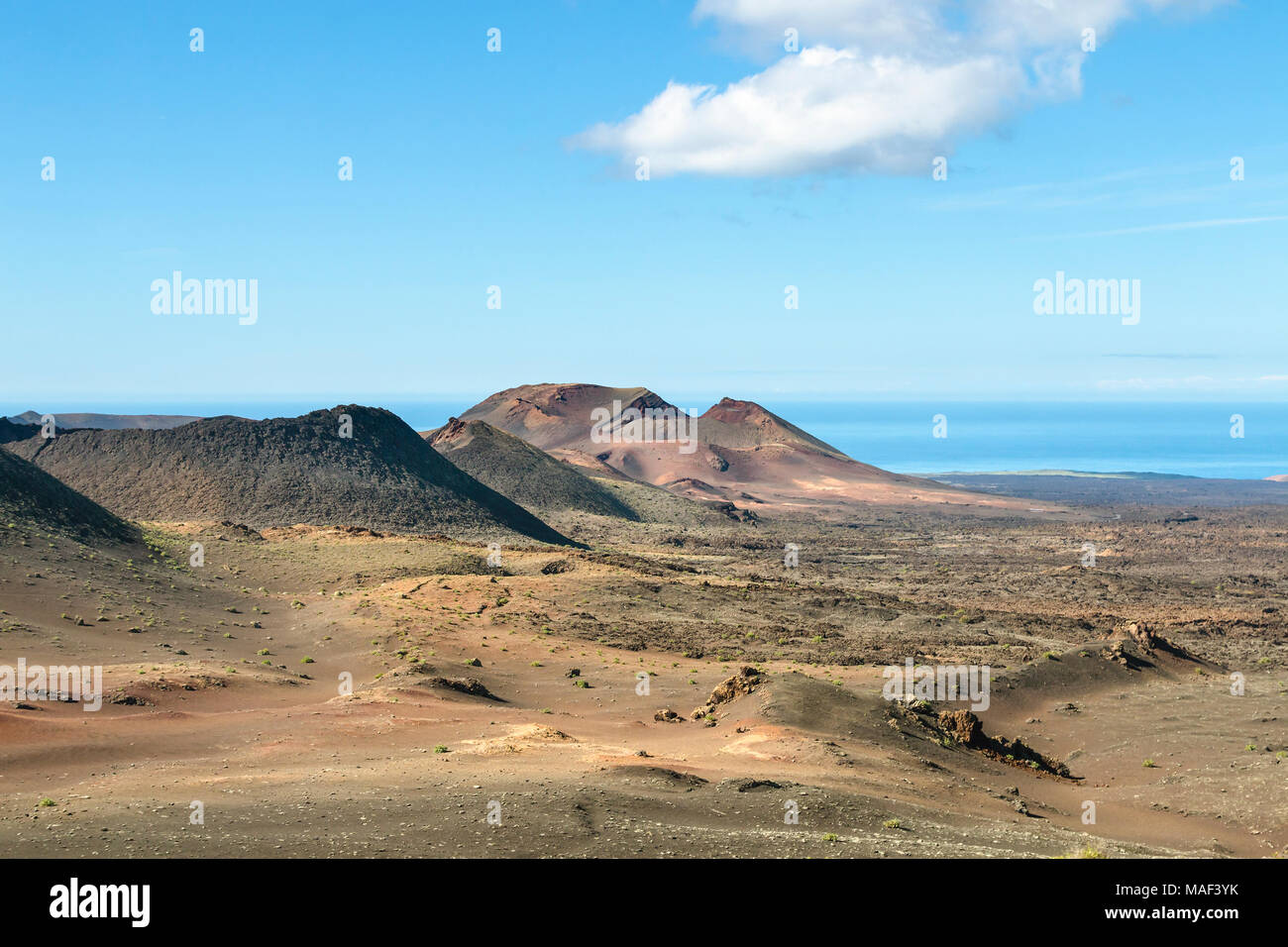 Rough lava landscape volcano hi-res stock photography and images - Alamy