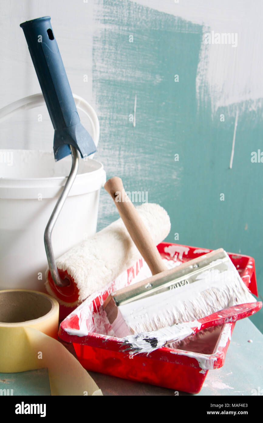 Roller Painting Container and the Painting Roller Closeup Photo Stock ...