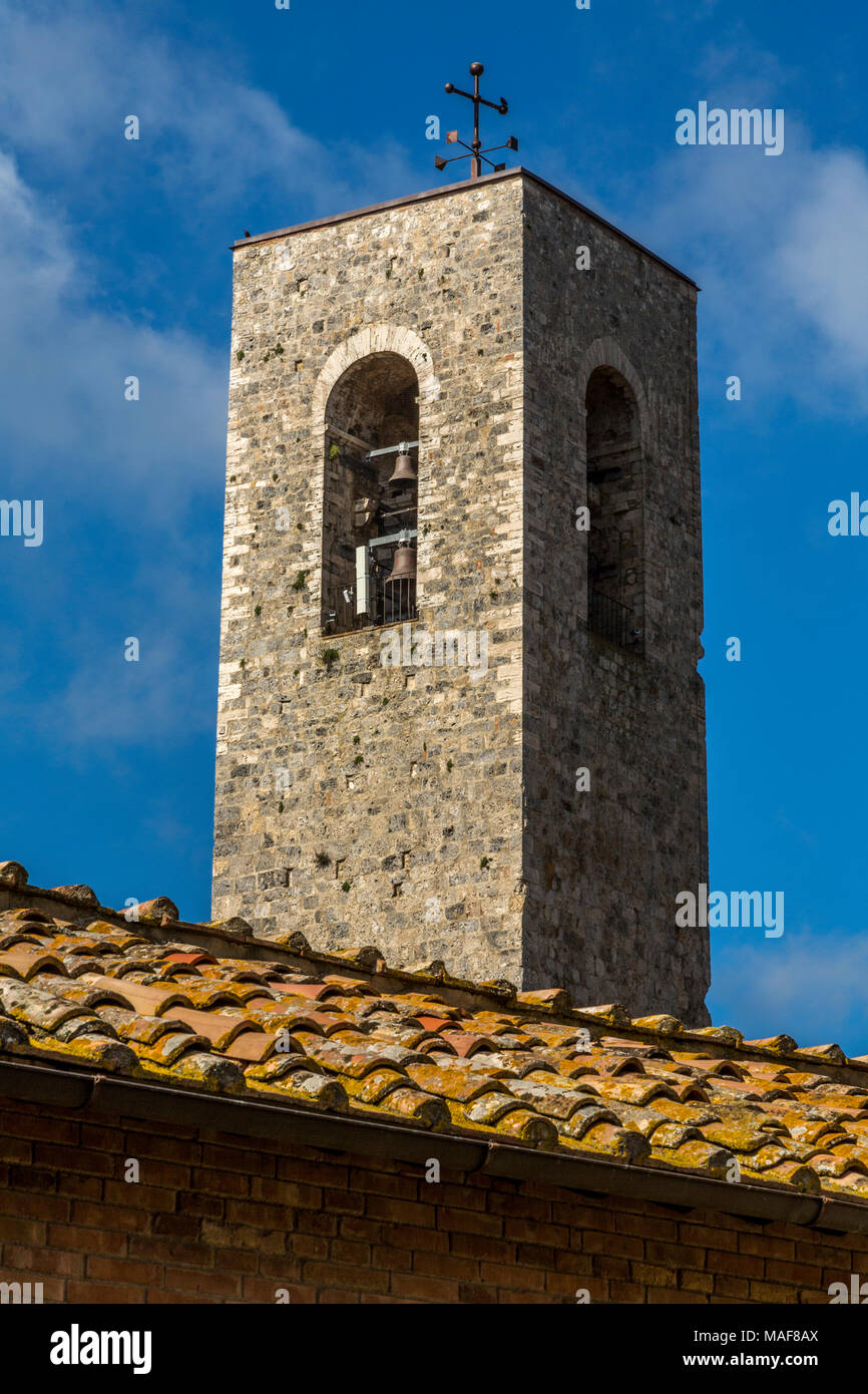 Tuscany stone architecture hi-res stock photography and images - Alamy