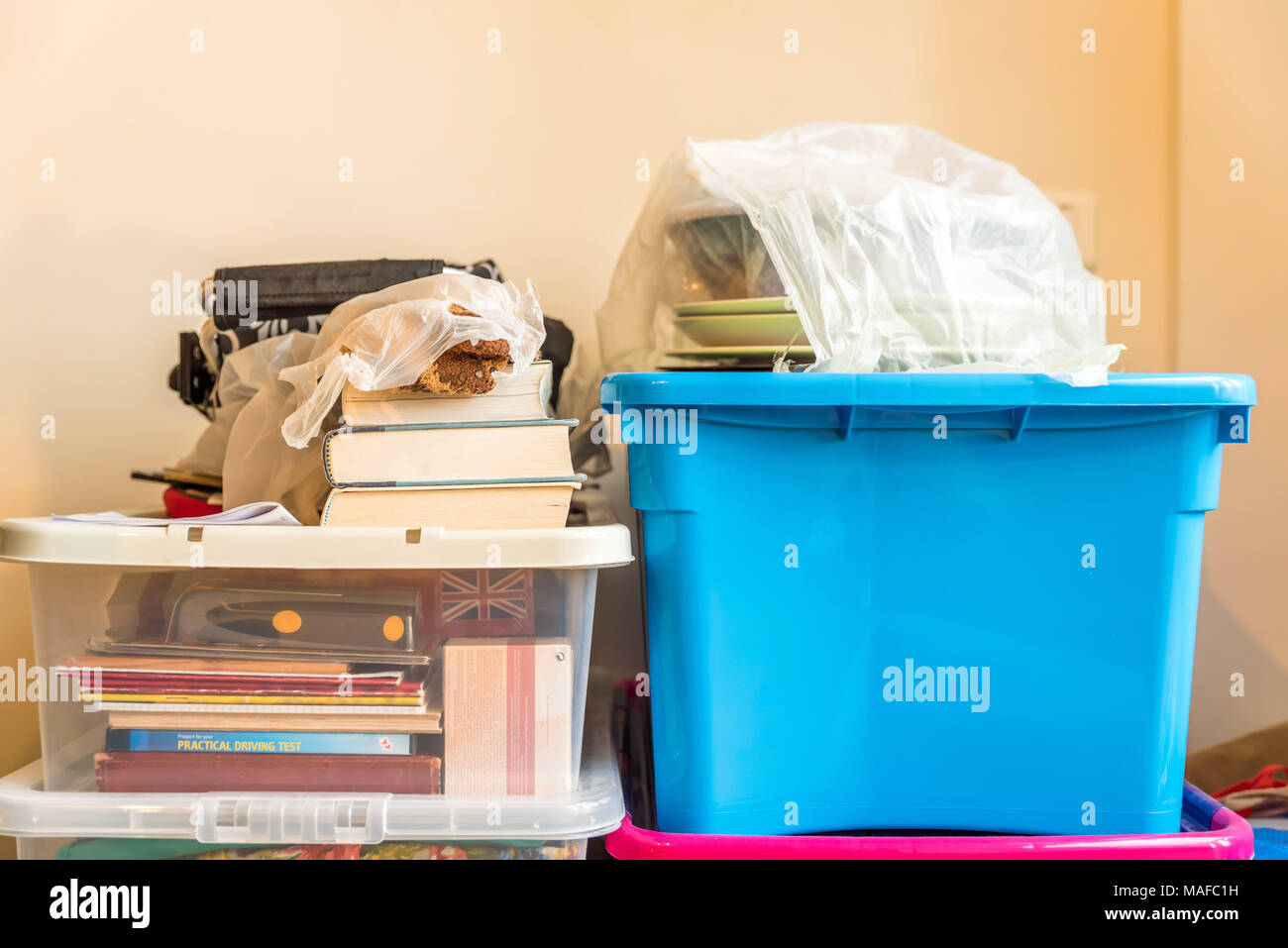 Clothes plastic storage boxes hi-res stock photography and images - Alamy