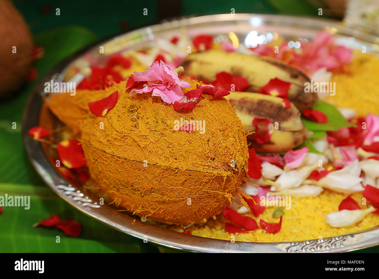 Indian sweet items hi-res stock photography and images - Alamy