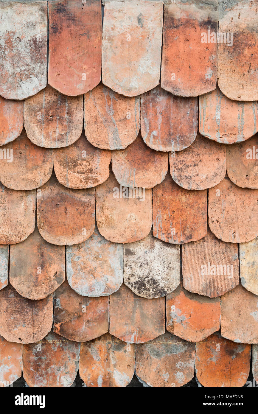 Roof tiles texture hi-res stock photography and images - Alamy