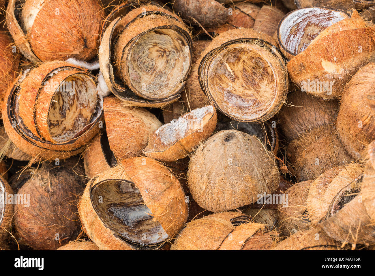 Pile of coconut husks hi-res stock photography and images - Alamy