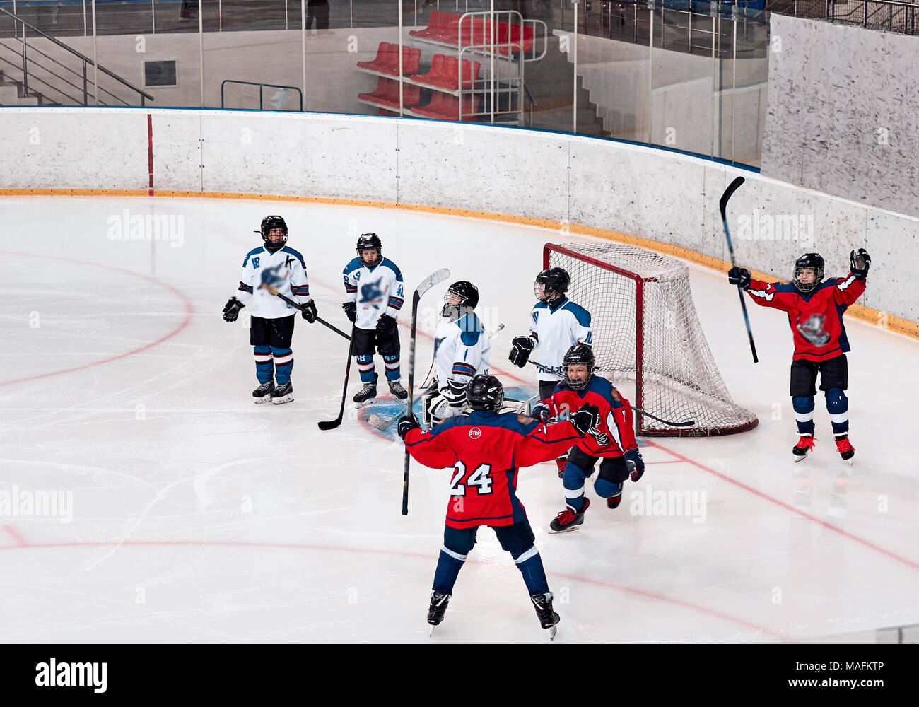 Puck and match hi-res stock photography and images - Alamy