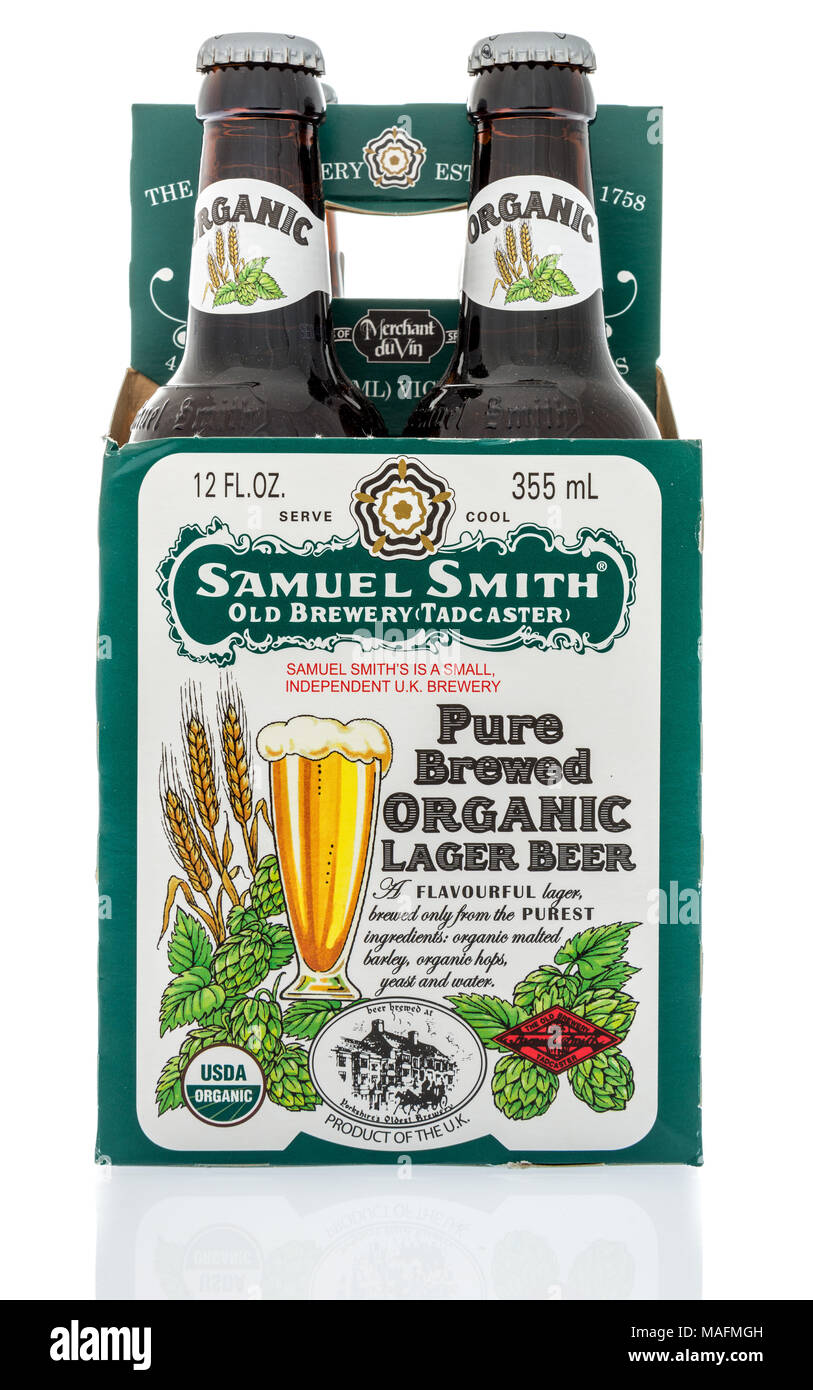 Winneconne, WI - 30 March 2018: A four pack of Samuel Smith pure brewed ...