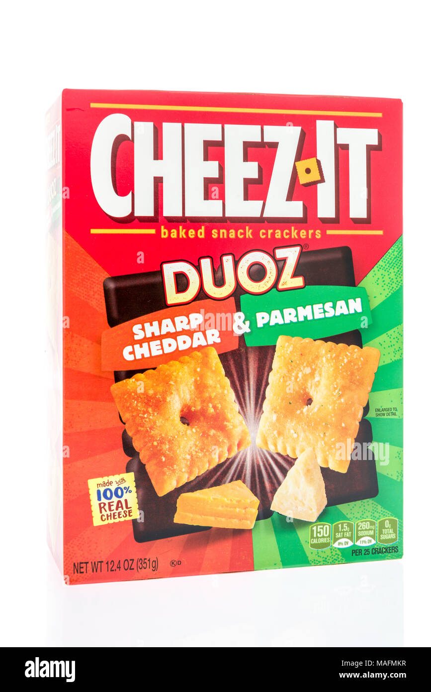 Cheez it box hi-res stock photography and images - Alamy