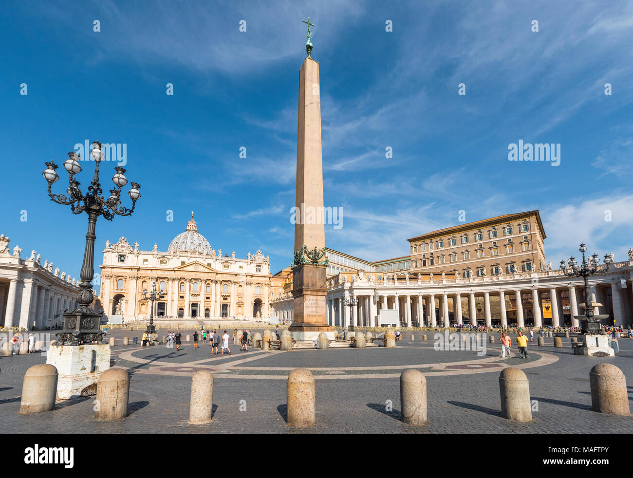Square in front of the cathedral hi-res stock photography and images ...