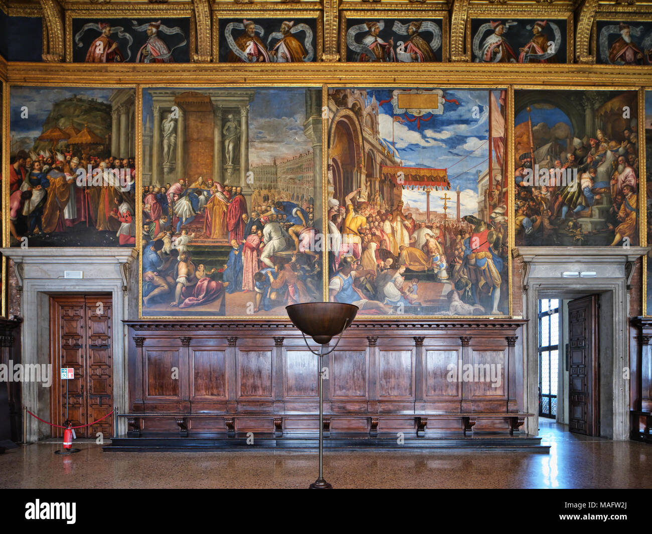 Doge's palace venice interior hi-res stock photography and images - Alamy