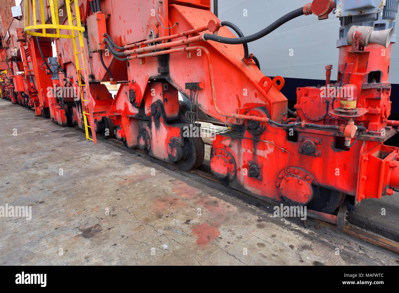 Railway bogies hi-res stock photography and images - Alamy