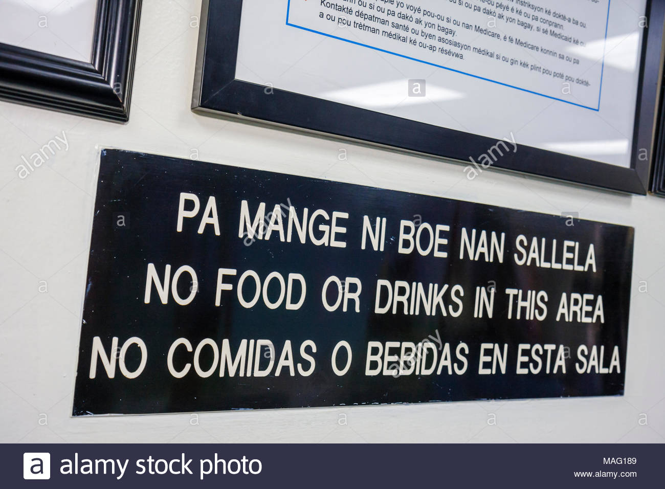 Trilingual Stock Photos & Trilingual Stock Images - Alamy