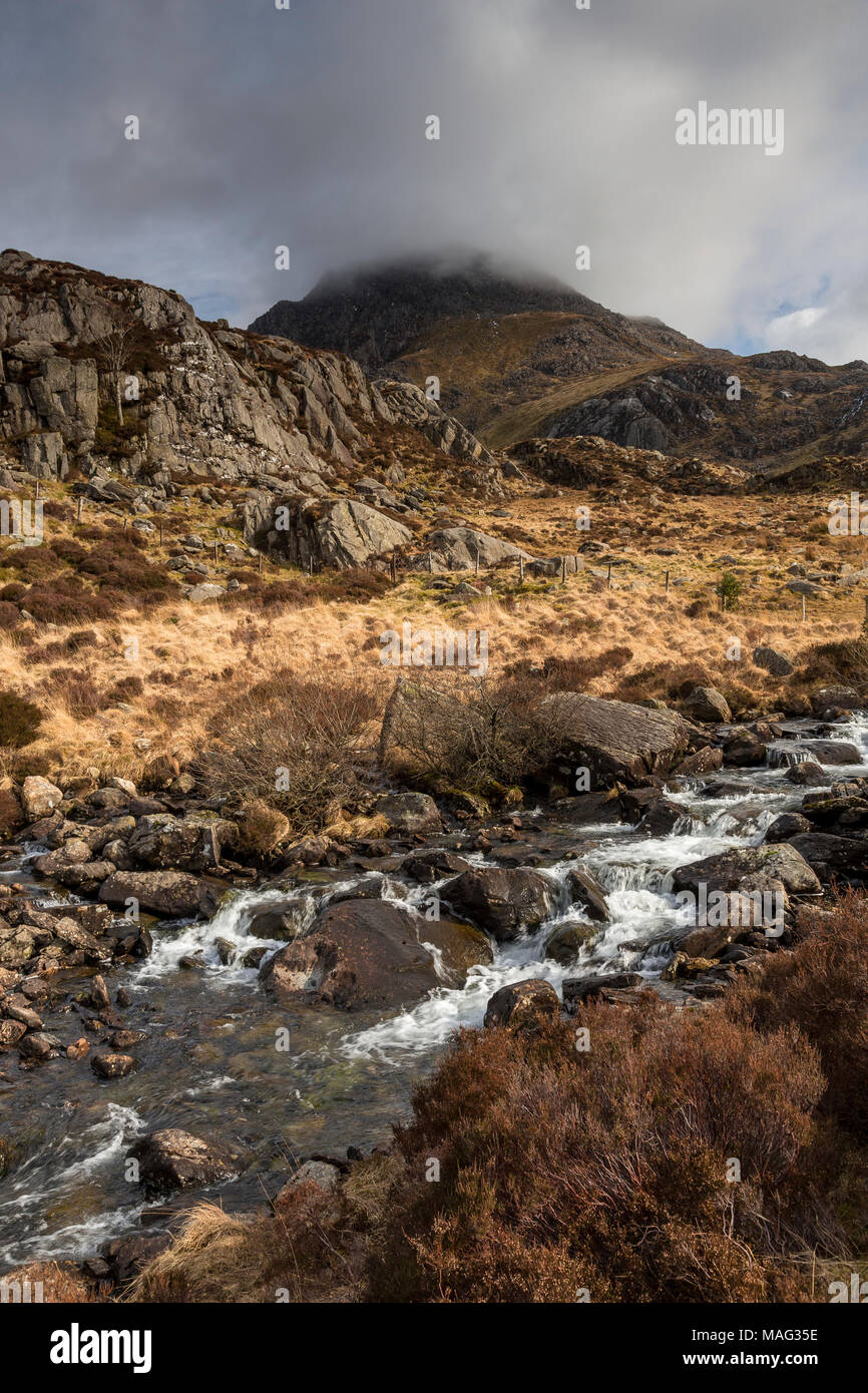 Tryfan mountain with cloud and stream, Snowdonia, North Wales Stock ...