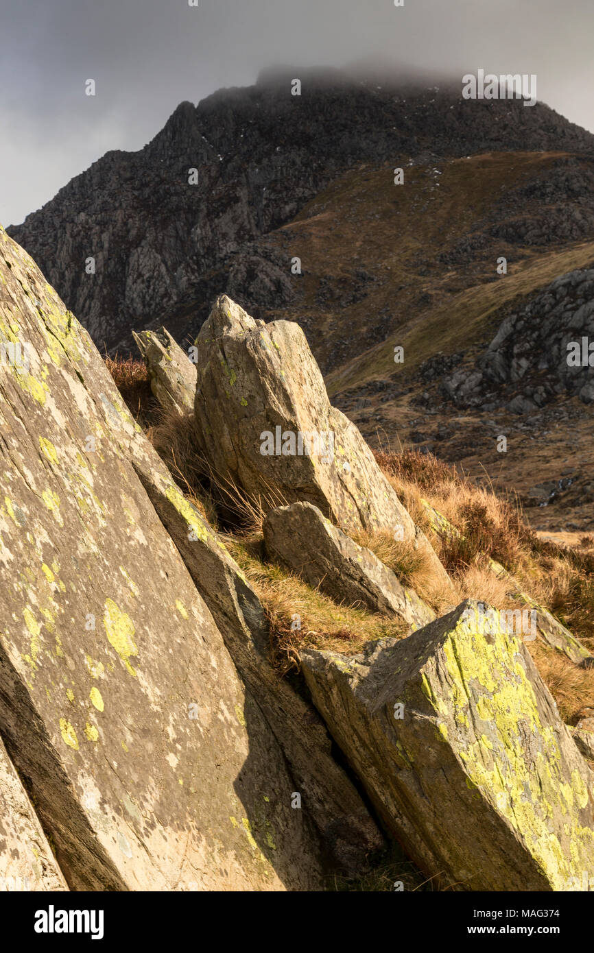 Rugged tryfan hi-res stock photography and images - Alamy