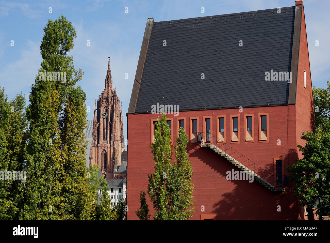Portikus hi-res stock photography and images - Alamy