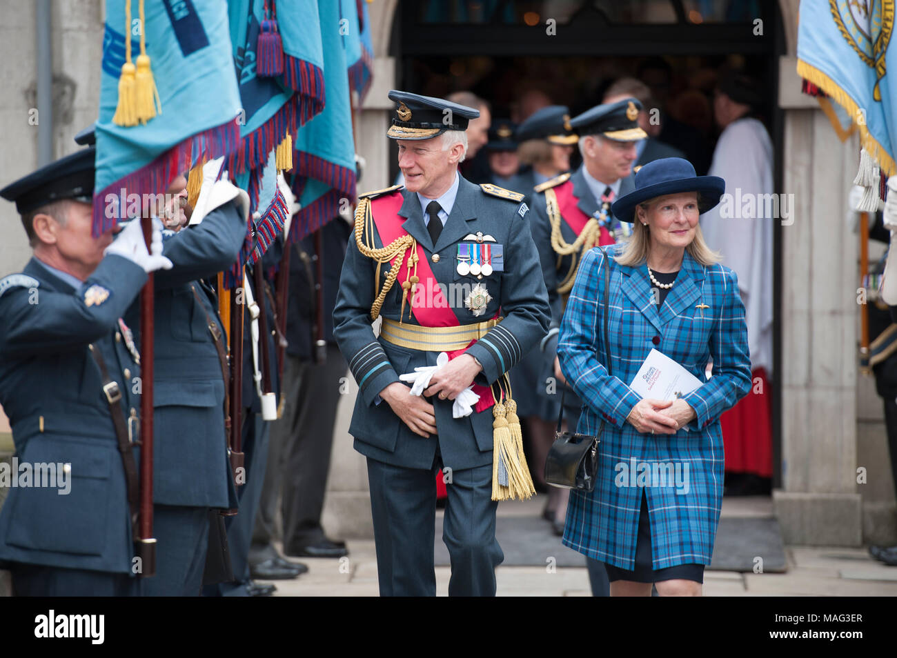 Serving and former RAF Officers leave St Clement Danes Church on The ...