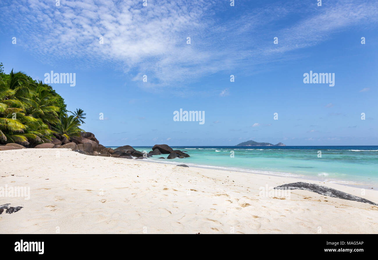 Marvelous sand beach hi-res stock photography and images - Alamy
