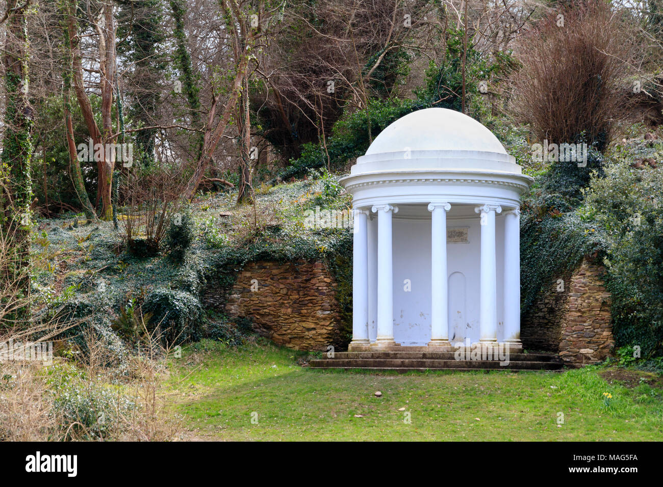 Garden Folly Stock Photos & Garden Folly Stock Images - Alamy