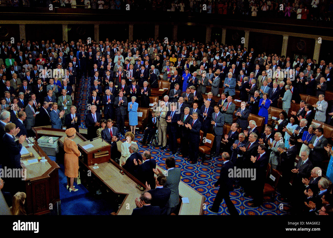 Washington, DC., USA, May 16, 1991 Queen Elizabeth addresses a joint ...