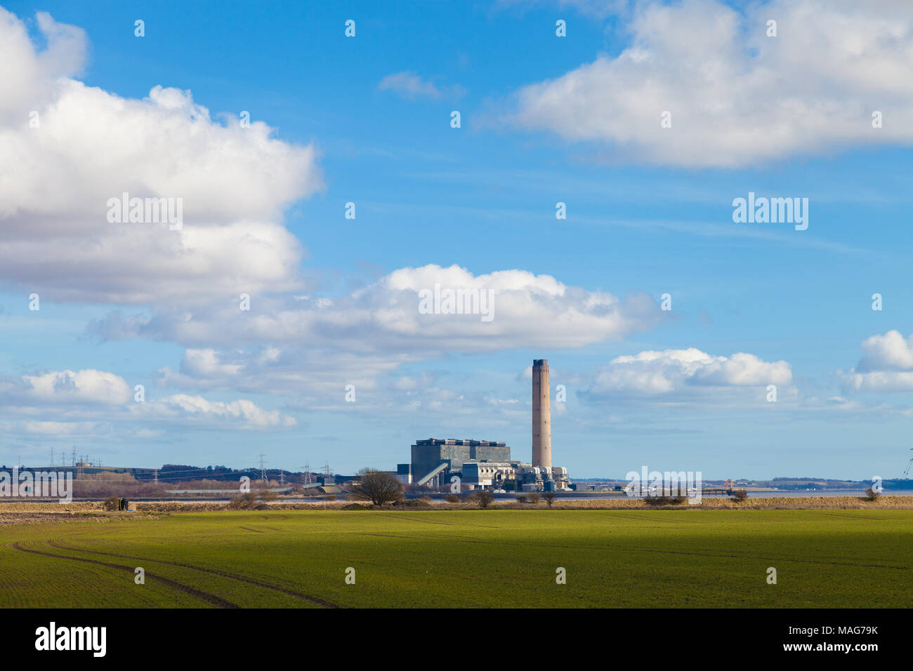 Longannet power station chimney hi-res stock photography and images - Alamy