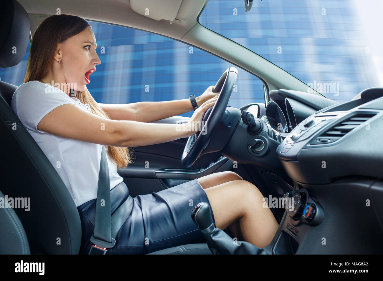 Avoiding the accident hi-res stock photography and images - Alamy