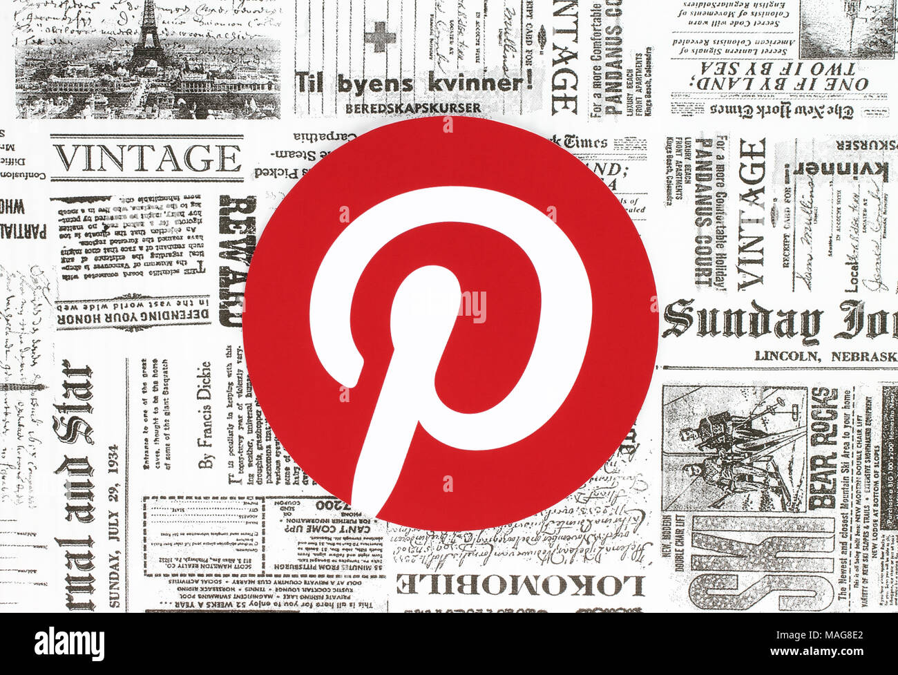 Pinterest logo hi-res stock photography and images - Alamy