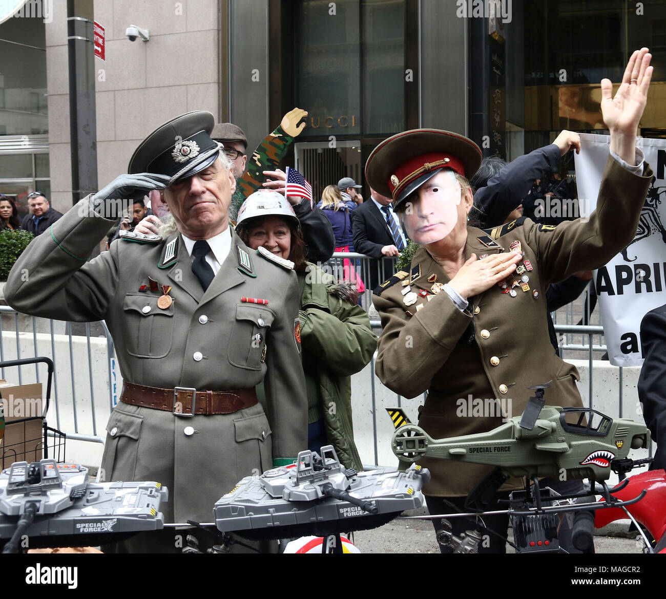 New York City, New York, USA. 1st Apr, 2018. Parade goers dressed in ...