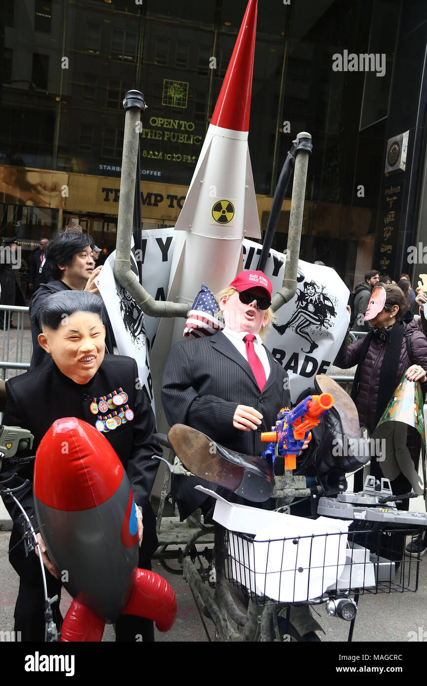 New York City, New York, USA. 1st Apr, 2018. Parade goers dressed in ...