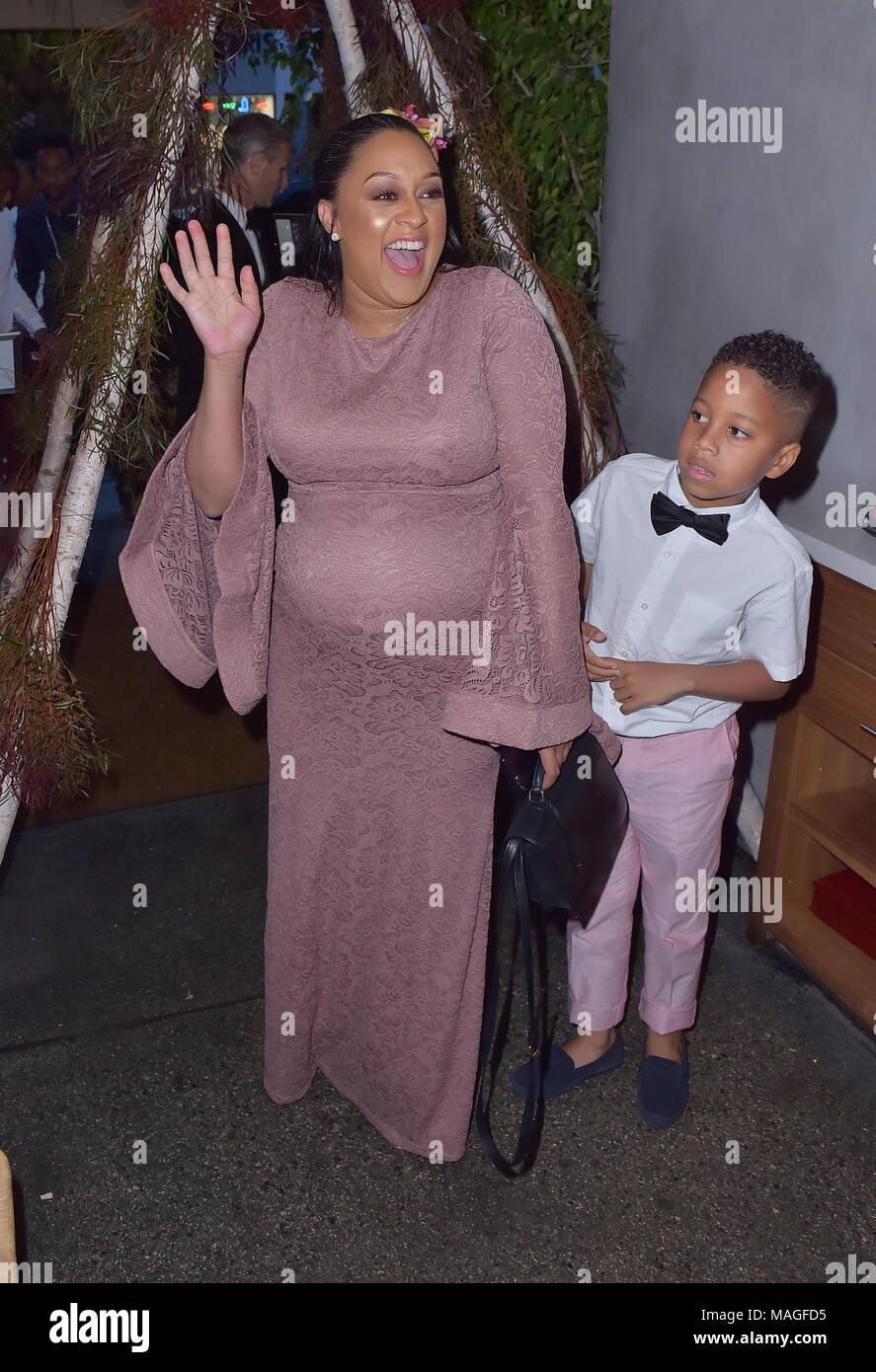 Beverly Hills, Ca. 31st Mar, 2018. Tia Mowry, Cree Taylor Hardrict, at ...