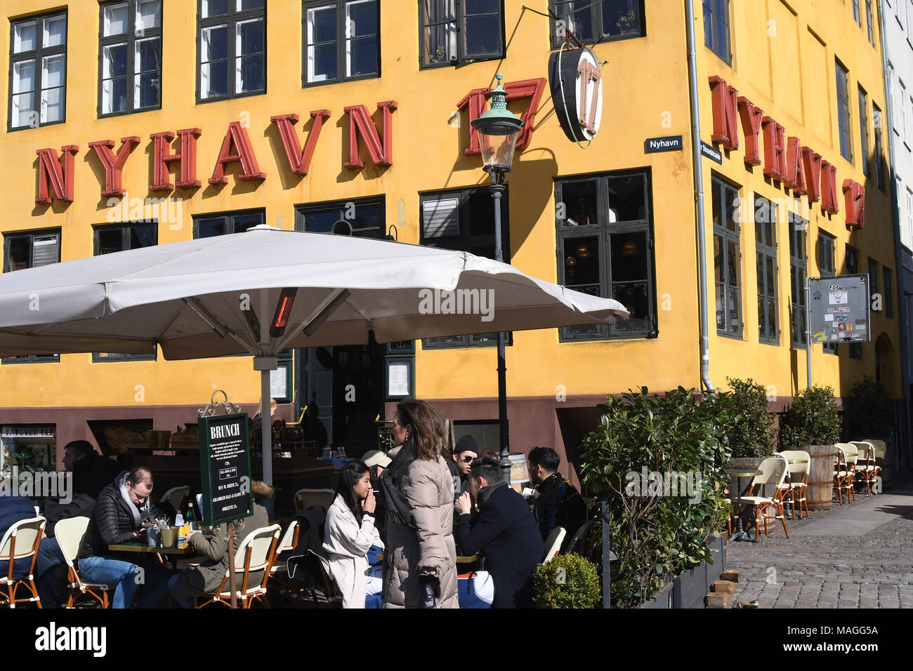Copenhagen, Denmark. 02 April 2018. Tourists enjoy Spring sunshine on ...