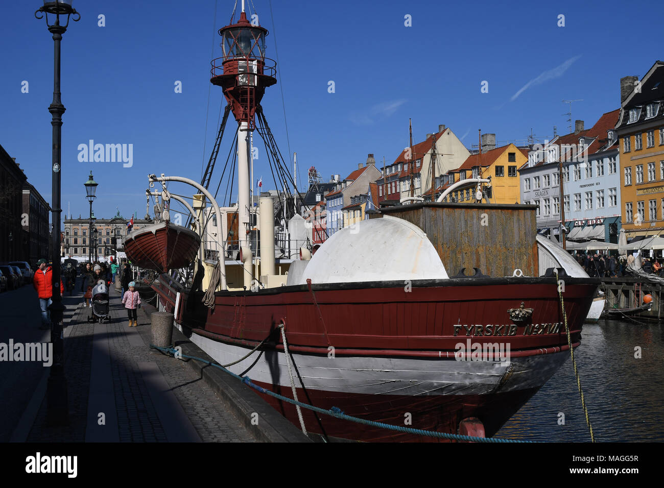 Copenhagen, Denmark. 02 April 2018. Tourists enjoy Spring sunshine on ...