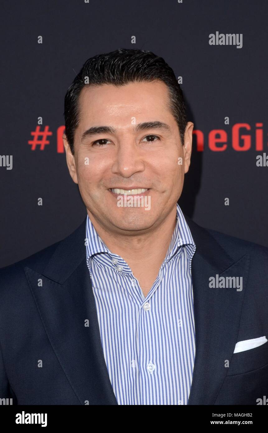 Los Angeles, CA, USA. 29th Mar, 2018. Martin Zuniga at arrivals for ...