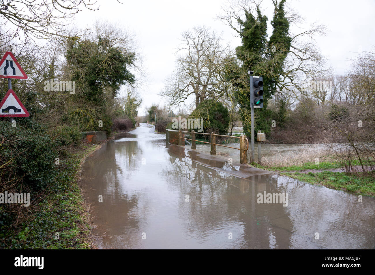 Statiion road hi-res stock photography and images - Alamy