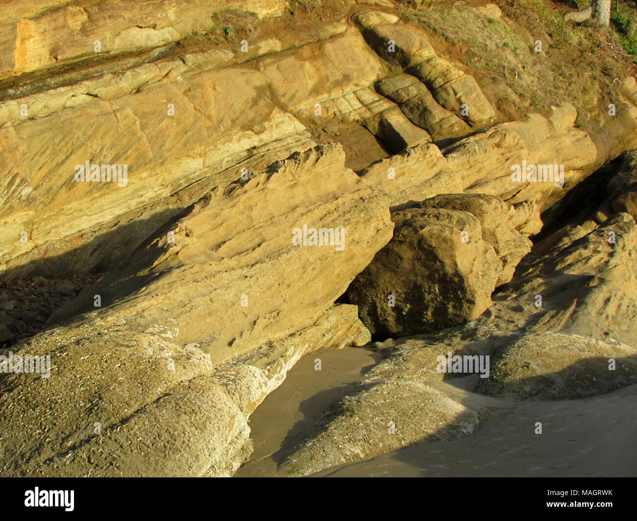 Hug Point at Pacific Coast in OR Stock Photo - Alamy