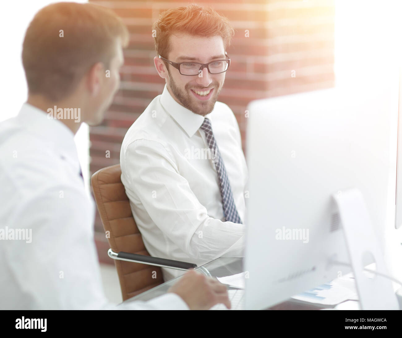 office employees work on the computer Stock Photo - Alamy