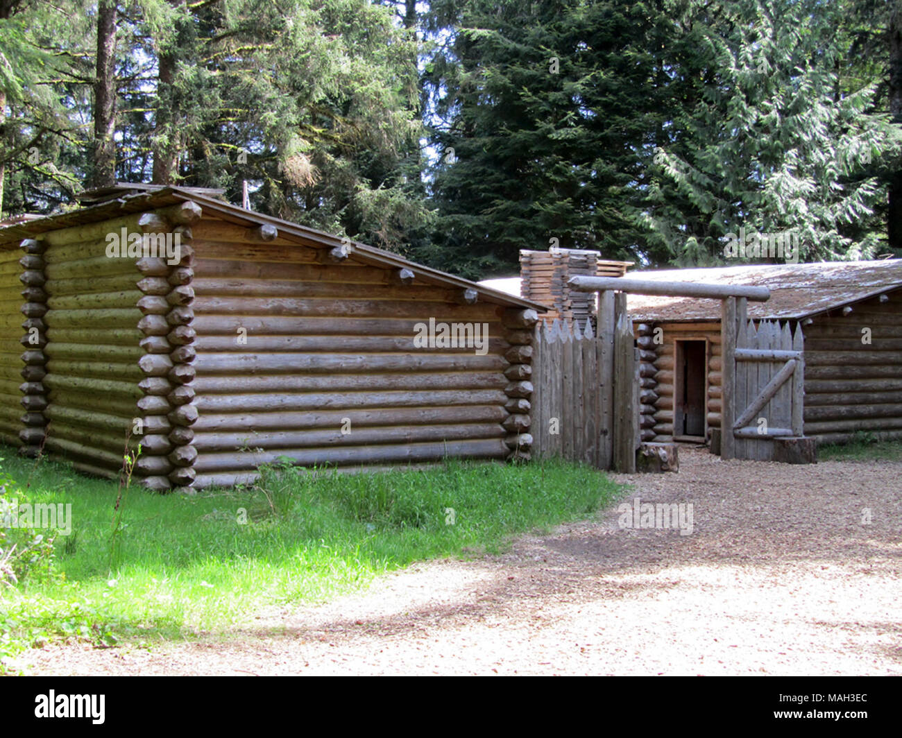 Fort Clatsop at Pacific Coast In Oregon Stock Photo - Alamy