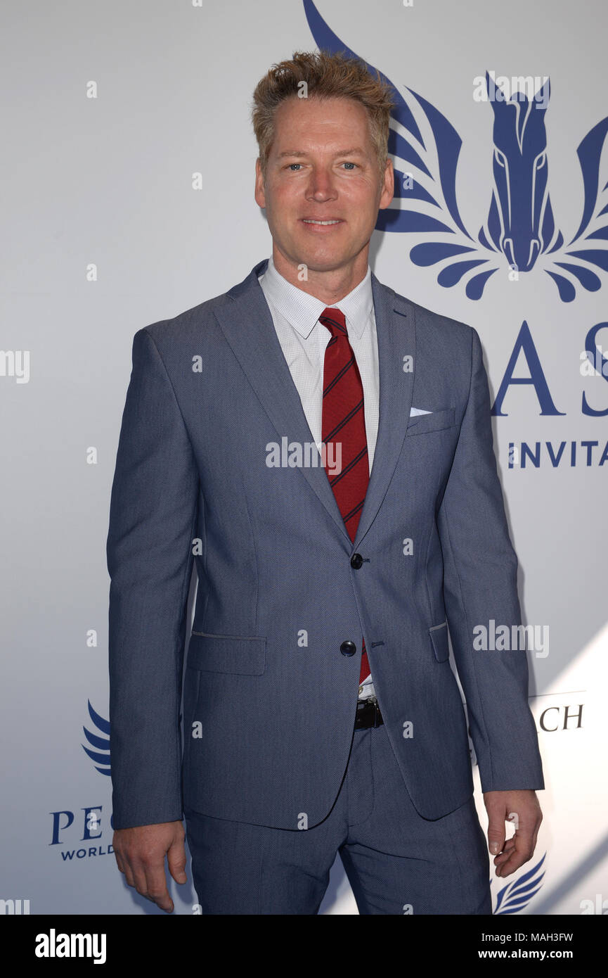 Patrick schwarzenegger trainer hi-res stock photography and images - Alamy