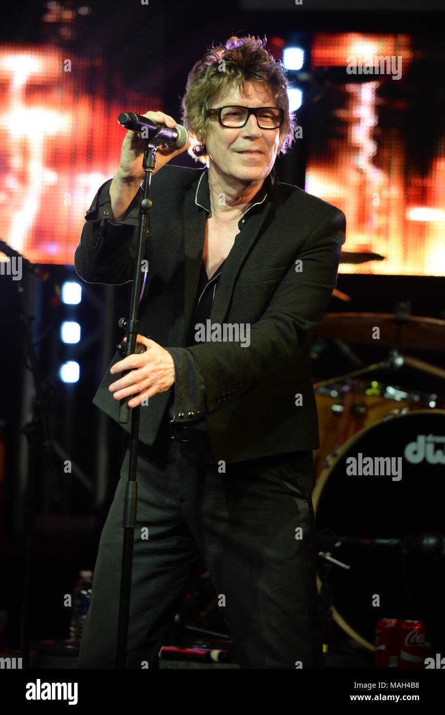 Richard butler psychedelic furs hi-res stock photography and images - Alamy
