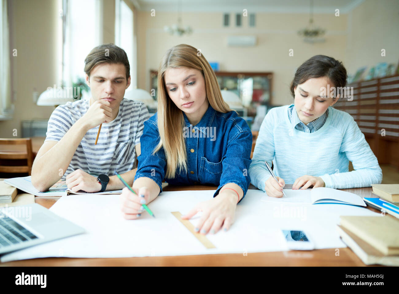 Academic drawing architecture hi-res stock photography and images - Alamy