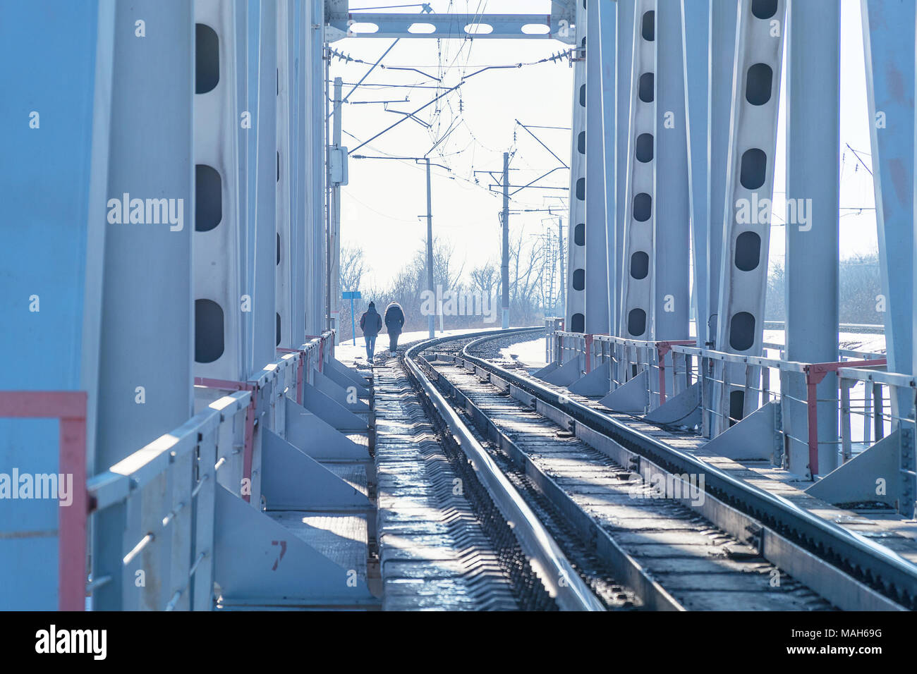 View of the railway bridge from the inside Stock Photo - Alamy