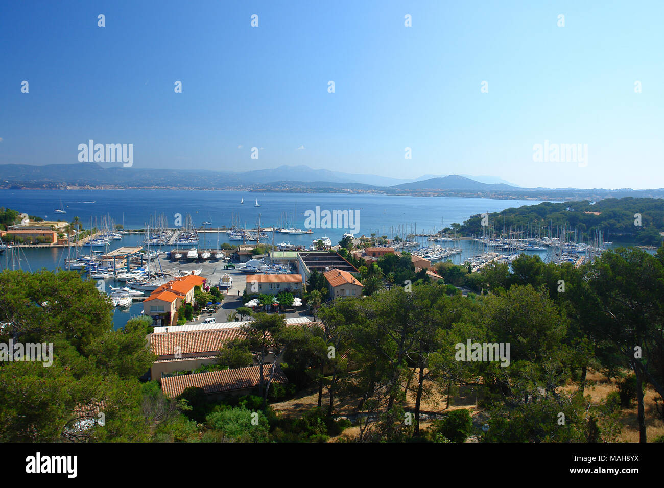 Port St Pierre to the Embiez islands Stock Photo - Alamy