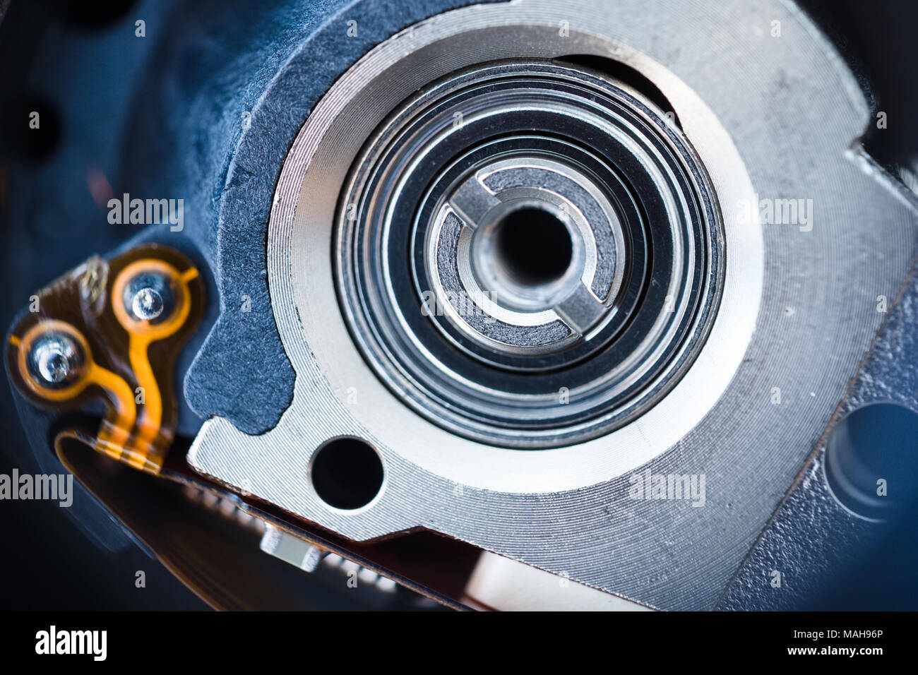 closeup inside the hard drive, macro photo of hdd actuator axis Stock ...