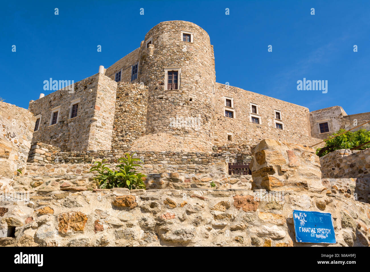NAXOS, GREECE - May 20, 2017: Venetian medieval castle (Kastro) in Old ...