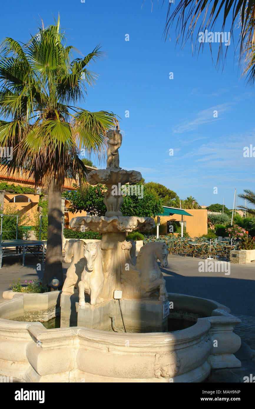 Port St Pierre of the Embiez islands Stock Photo - Alamy