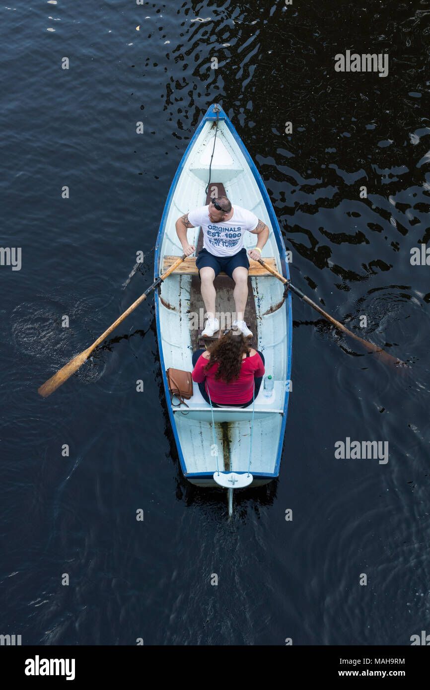 Two row 2 row 2 two row hi-res stock photography and images - Alamy