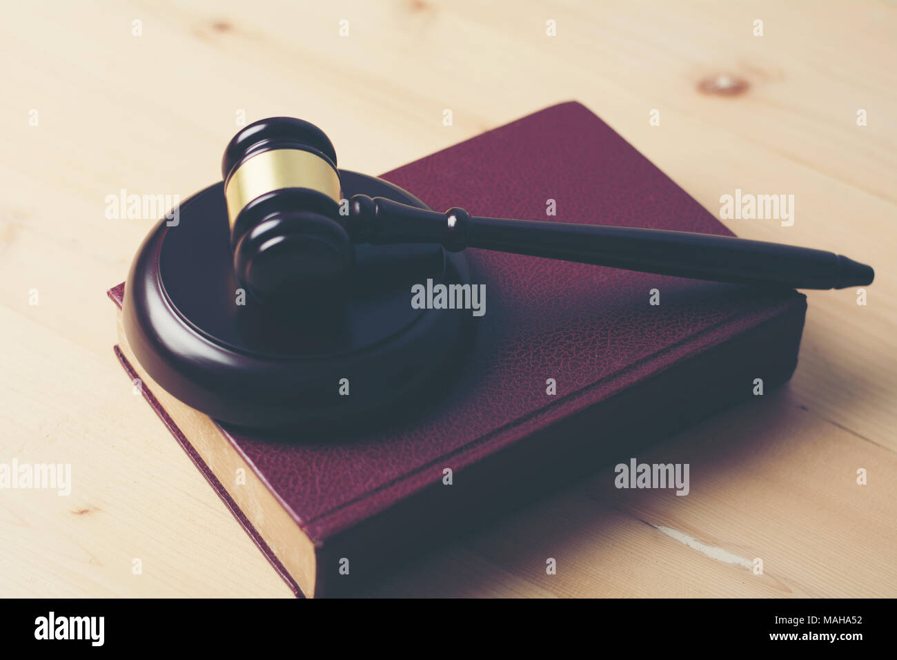 Judge hummer hi-res stock photography and images - Alamy