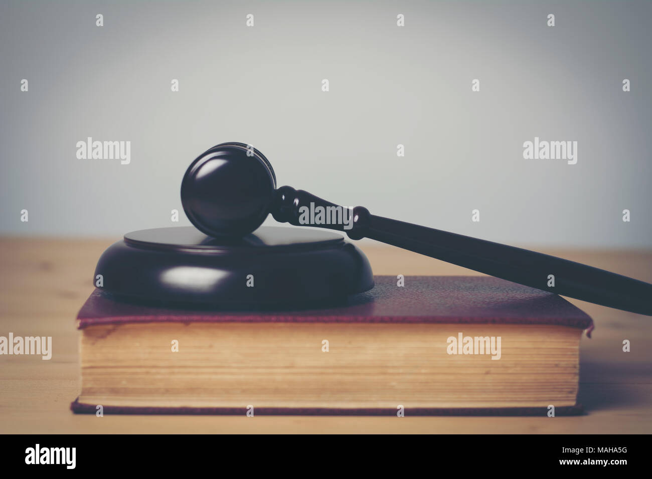 Judge hummer hi-res stock photography and images - Alamy